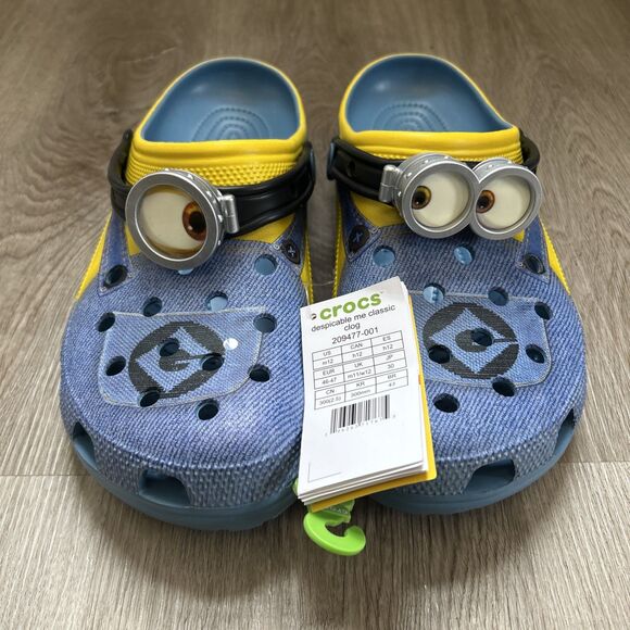 CROCS | Shoes | Despicable Me X Crocs Mens 2 Classic Clogs Minions ...